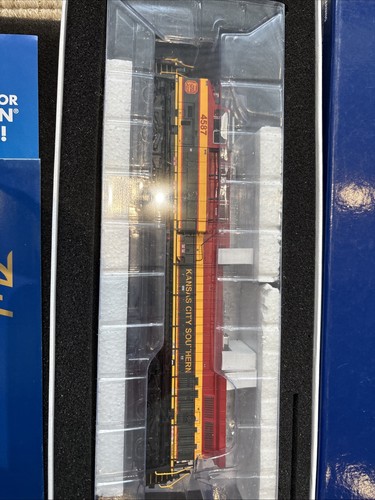 Athearn genesis ho Scale ATHG31654 Locomotive AC4400 DCC AND SOUND | eBay