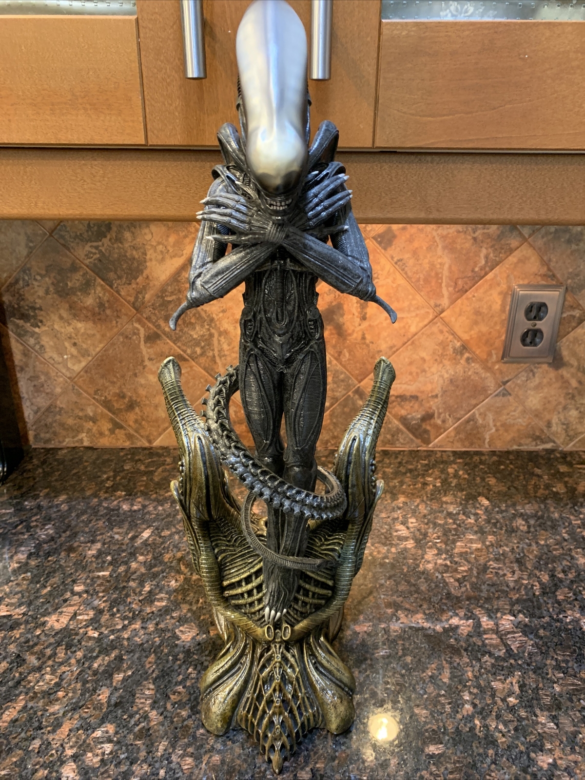 Sideshow Alien Internecivus Raptus Statue Limited Production #431/2000 ...