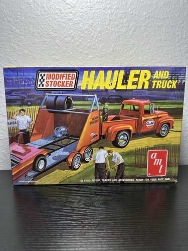 AMT 1:25 1953 Ford Pickup "Modified Stocker Hauler" Gulf Plastic Model ...