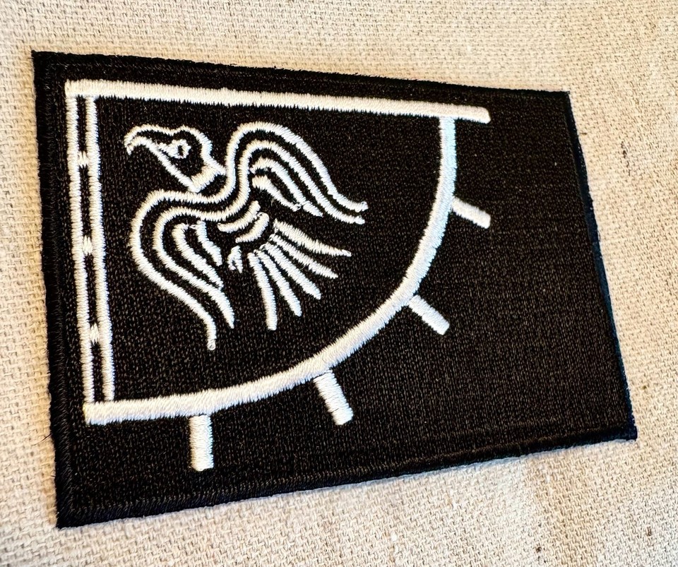 BLACK RAVEN BANNER FLAG PATCH VIKING EMBLEM embroidered iron-on LEIF ...