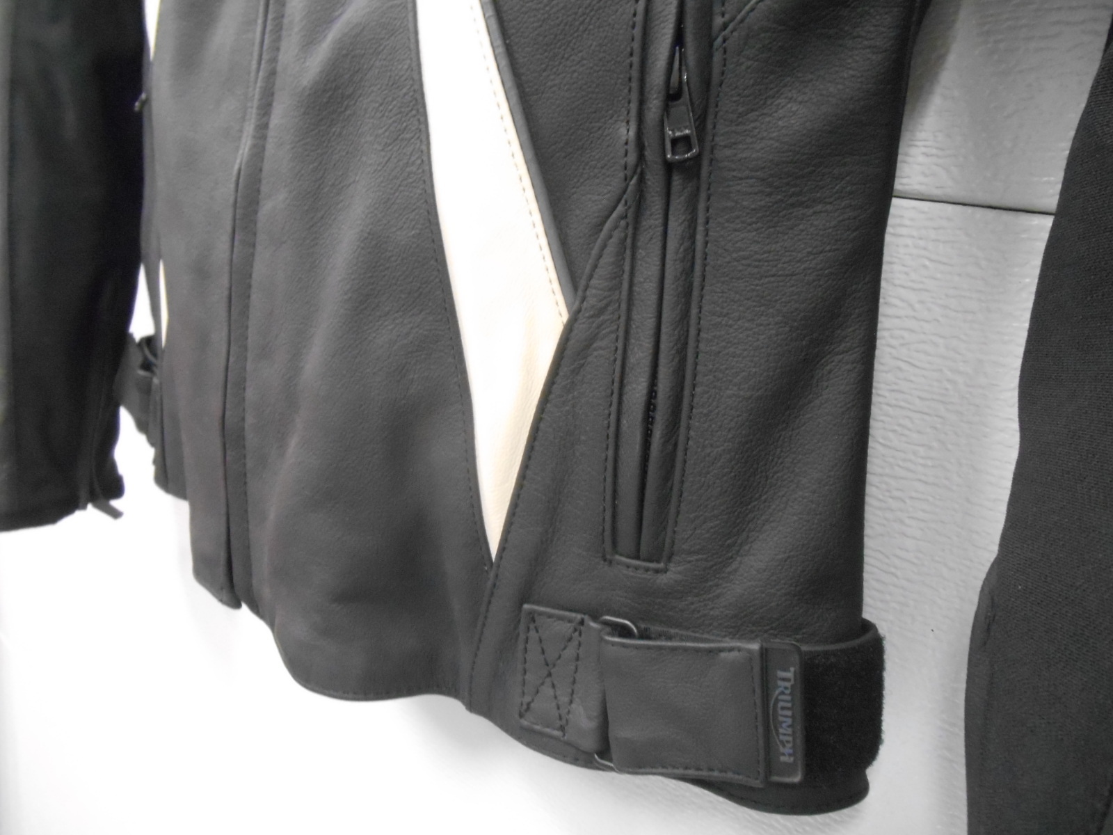 TRIUMPH WOMENS SPIRIT JACKET LARGE BLACK M1380410 LEATHER RIDING JACKET ...