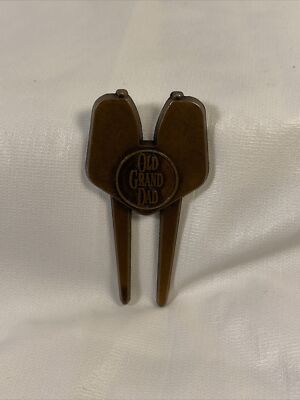 DIVOT TOOL AND BALL MARKER ~ "OLD GRAND DAD" ~ GOLF ACCESSORY | eBay