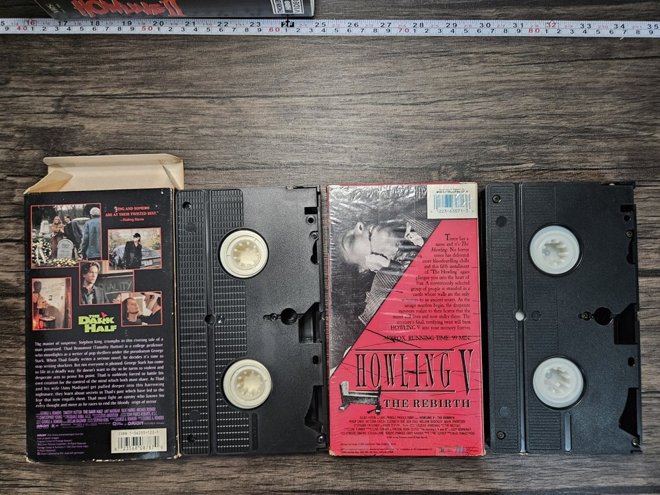 VHS Lot of 10 Horror Tapes Howling Night of the Zombies Demon Evil ...