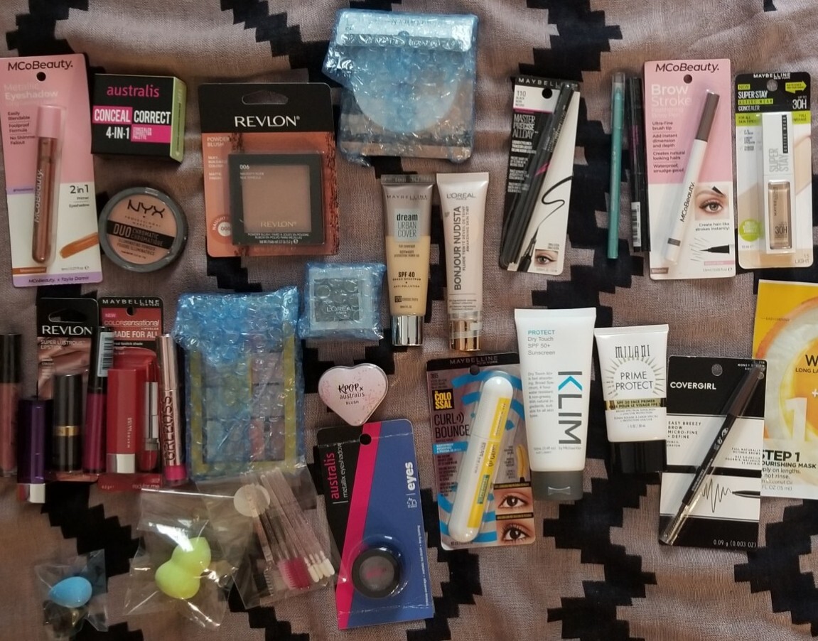 Bonjour Makeup Sets | Saubhaya Makeup