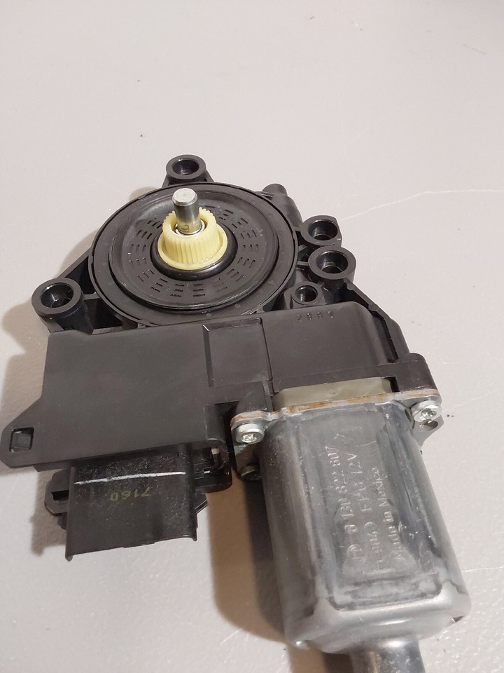2011 Hyundai Sonata Left Front Window Motor | eBay