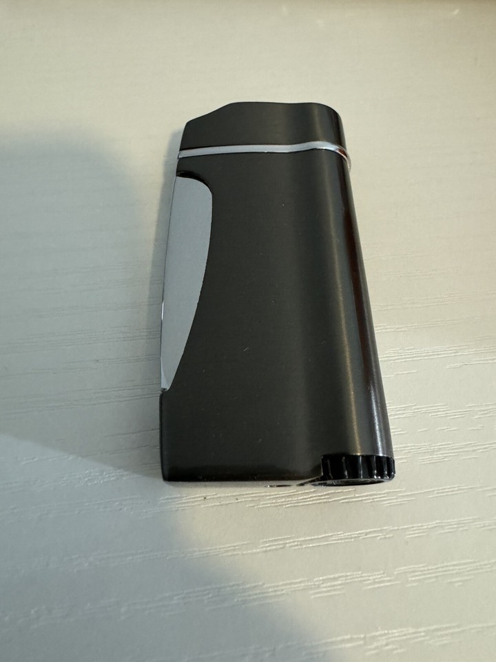 Xikar Executive CI Smiley Edition Single Jet Flame Cigar Lighter ...