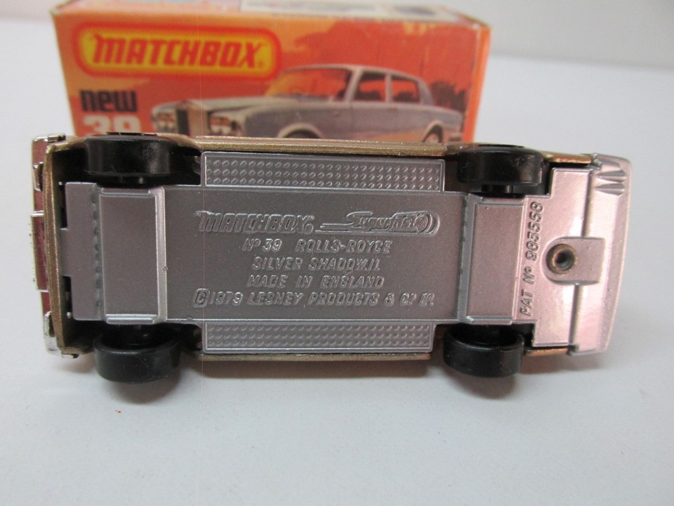 MATCHBOX Superfast 39B Rolls Royce Tan / RARE SILVER BASE with AMBER ...