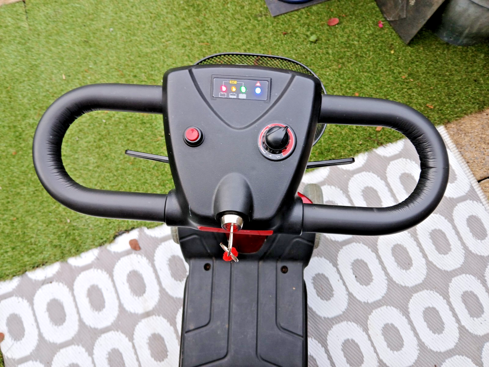 Strider ST1 Lightweight Transportable Mobility Scooter | eBay UK