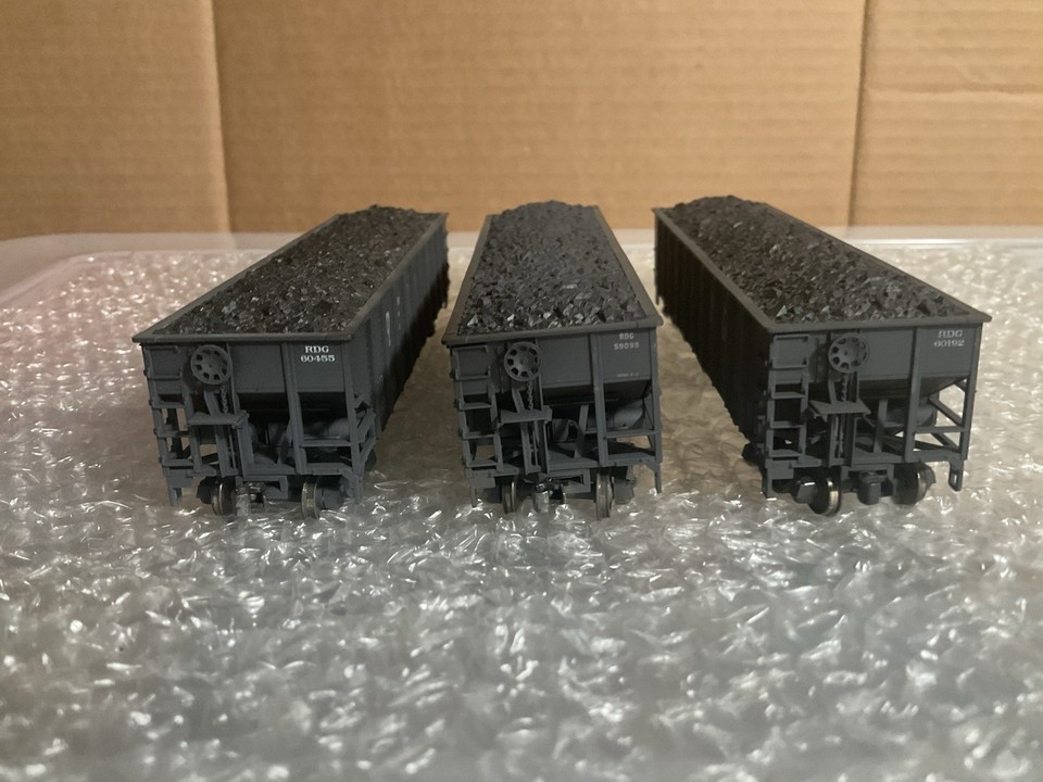 Lot Of 3 HO Atlas Trainman AAR 70-ton 9-Panel Reading Coal Cars ...