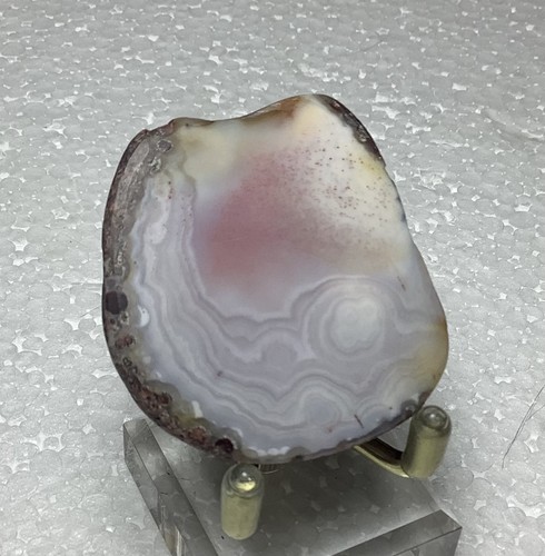 Agate White W/pink Blush Rock 40x40x9mm, 26g Specimen Banded Agate. 269 ...