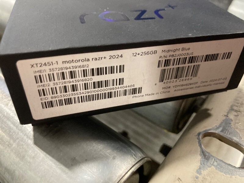 Motorola Moto Razr+ 2024 5G XT2451-2 50 ULTRA 256GB 6.9" Unlocked (Any ...