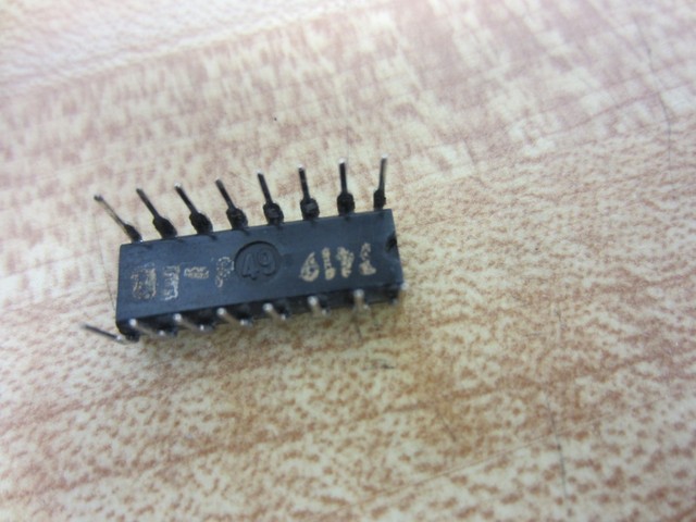 50x 74194N Signetics Bidirectional Universal Shift Registers IC Sn74194 ...
