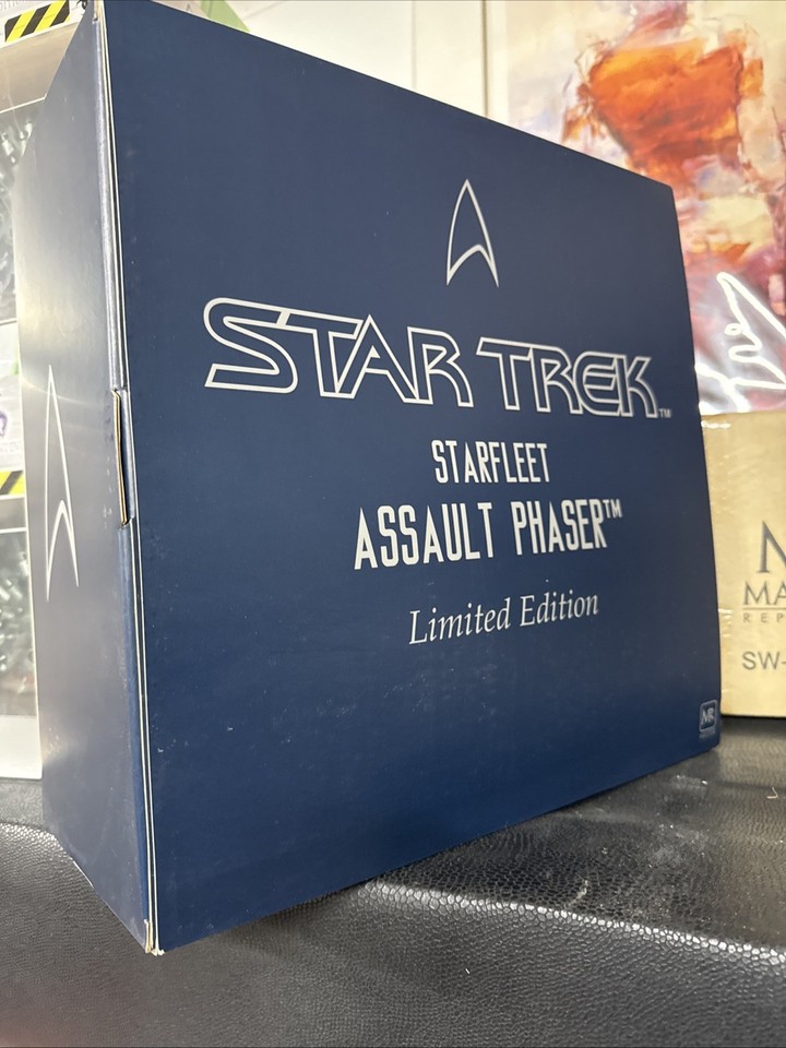 Star Trek Starfleet Assault Phaser Limited Edition By Master Replica ...