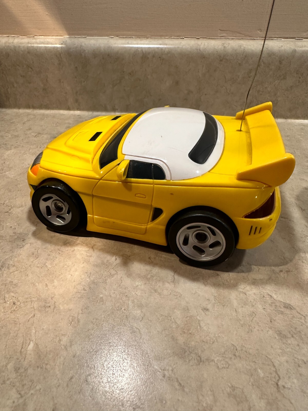 Kid-Riffic Toys Mustang Phat Boyz RC Car 2003 | eBay
