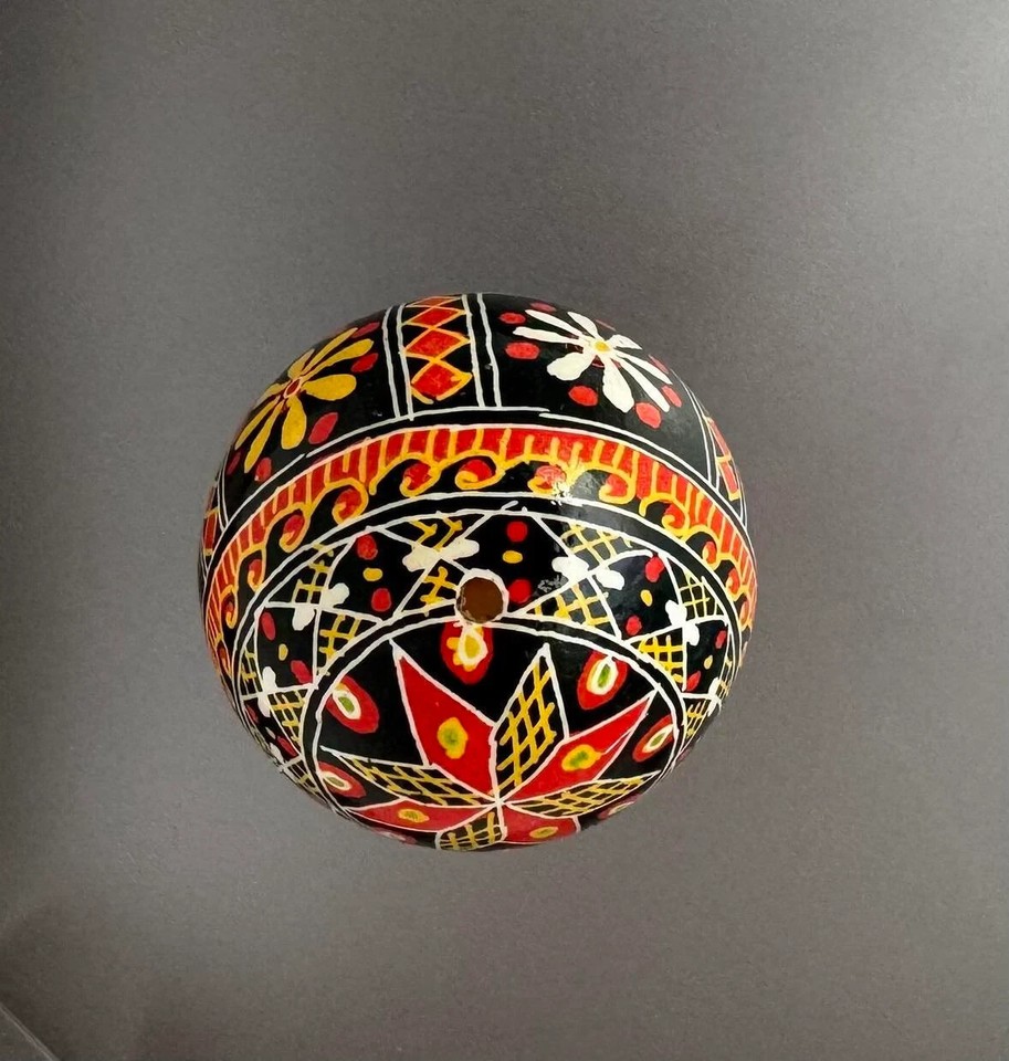 Ukrainian Pysanky, Easter Egg Written on Hen Shell, Wax Resist Dyed ...