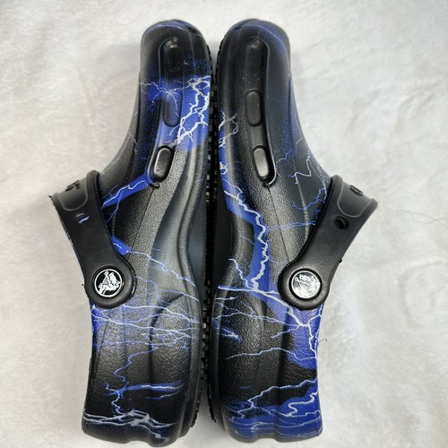 Crocs Bistro Black Lightning Bolt Graphic Slip Resistant Clogs Size M6 ...