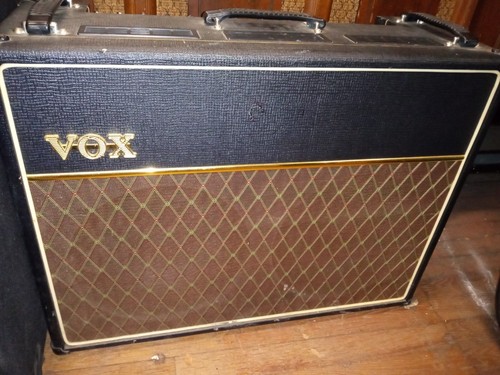 🎶 FOR SALE: 2005 Vox AC30CC2 2x12 Combo Amp – Excellent Condition! 🎶 | eBay