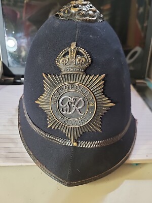 Vintage Bobby Metropolitan Police hat Eng The police badge is a little ...