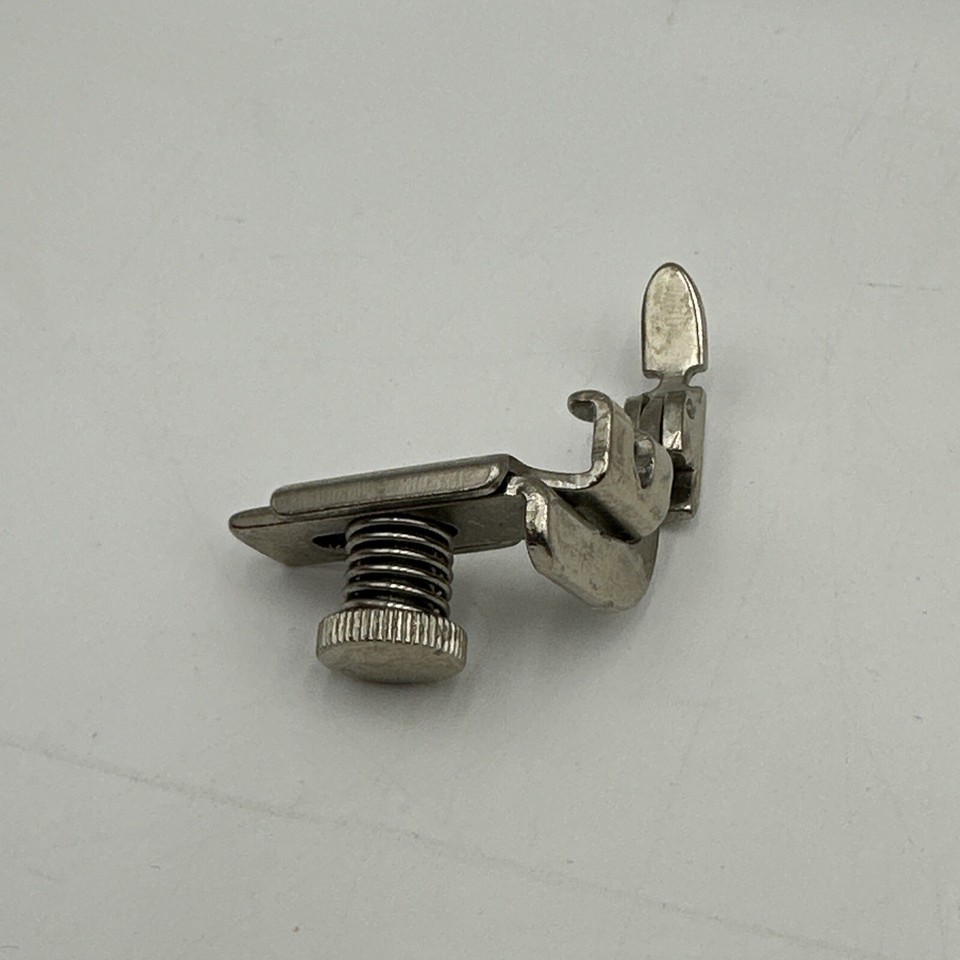 Genuine SINGER 161127 ZIPPER FOOT Adjustable Hinged GT BRITAIN Part ...