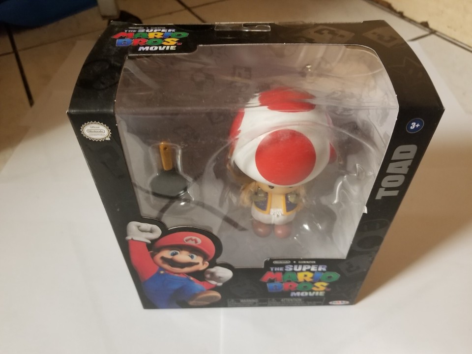 Nintendo The Super Mario Bros. Movie Toad Figure with Frying Pan new ...