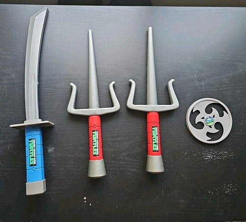 Lot Of 4 Teenage Mutant Ninja Turtles Kids Plastic Weapons Halloween ...