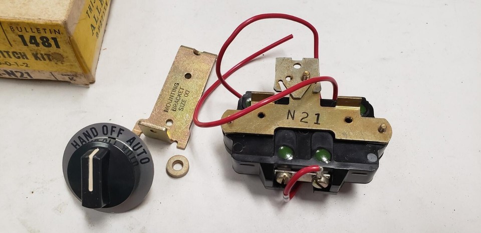 ALLEN-BRADLEY SELECTOR SWITCH 1481-N21 | eBay