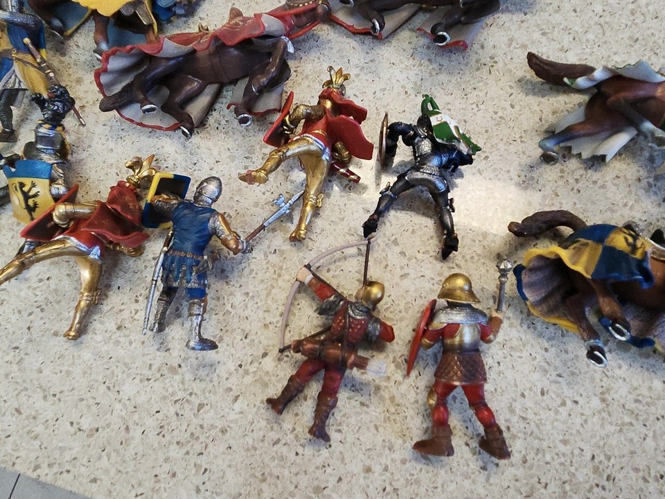 LOT 2003 Schleich RITTER Crusader Knights Horses Germany Medieval ...