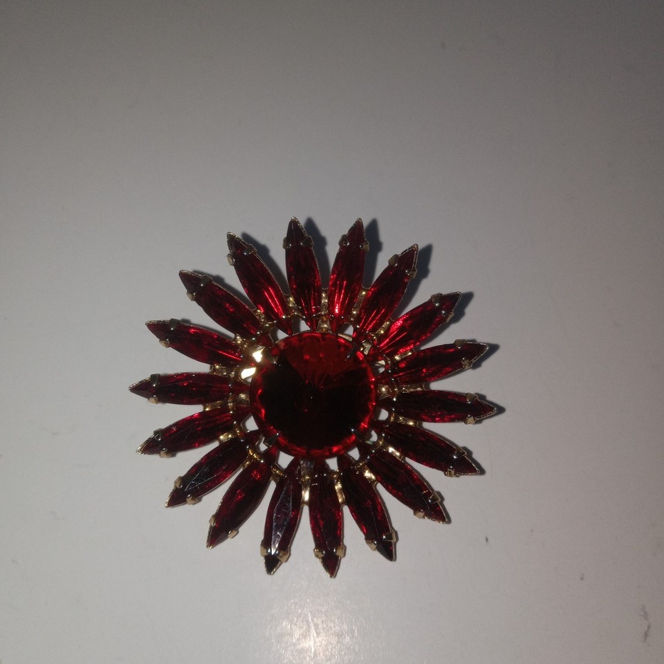 Vtg Red Rhinestone Brooch Starburst Flower Pin | eBay