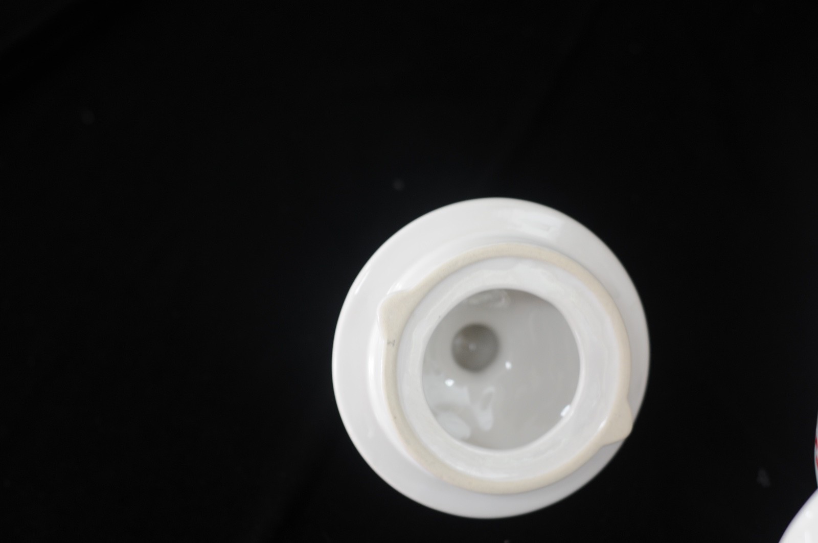 White Porcelain Teapot Red Checkerboard Black Tea Cups Tea Pot Coffee ...