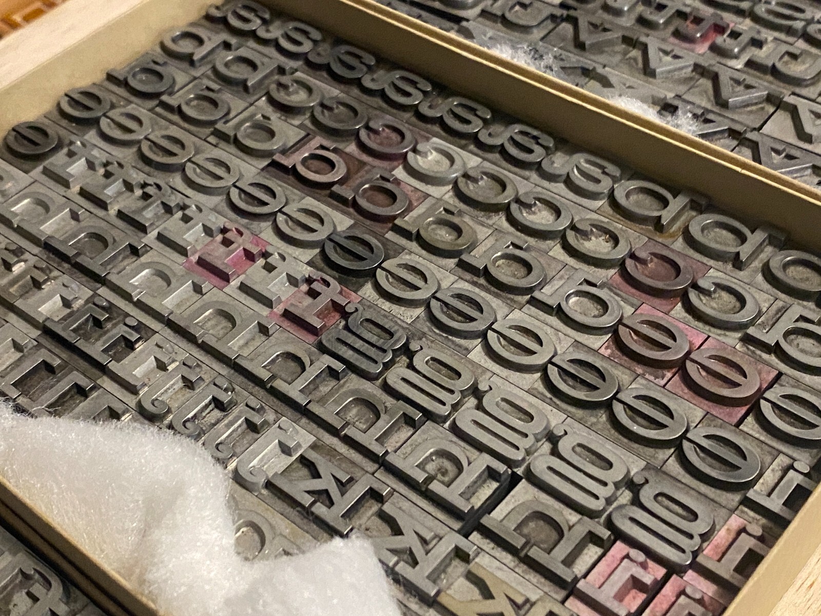 Letterpress Type set Hellenic Wide 42pt all lowercase | eBay