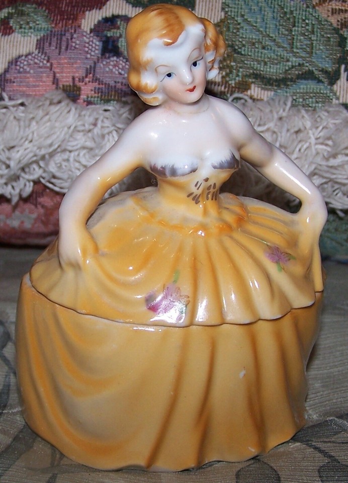VINTAGE PORCELAIN LADY POWDER TRINKET BOX 5" TALL 3 1/2" WIDE X 3" DEEP ...