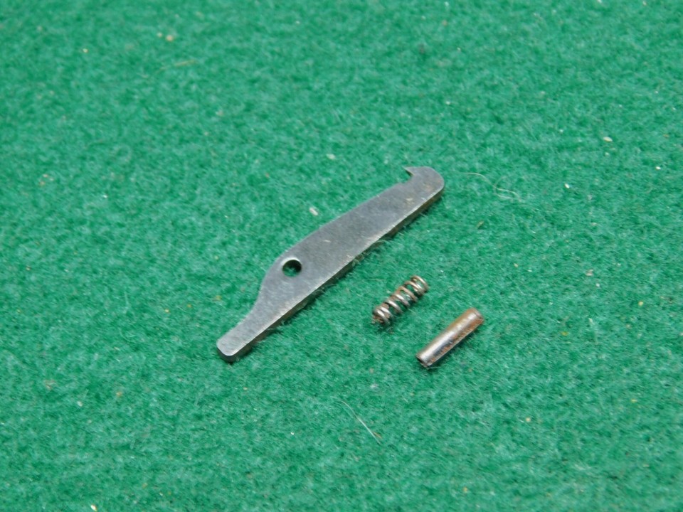 Savage Model 62 64 954 Breech Bolt Extractor Right Hand .22 LR Original ...