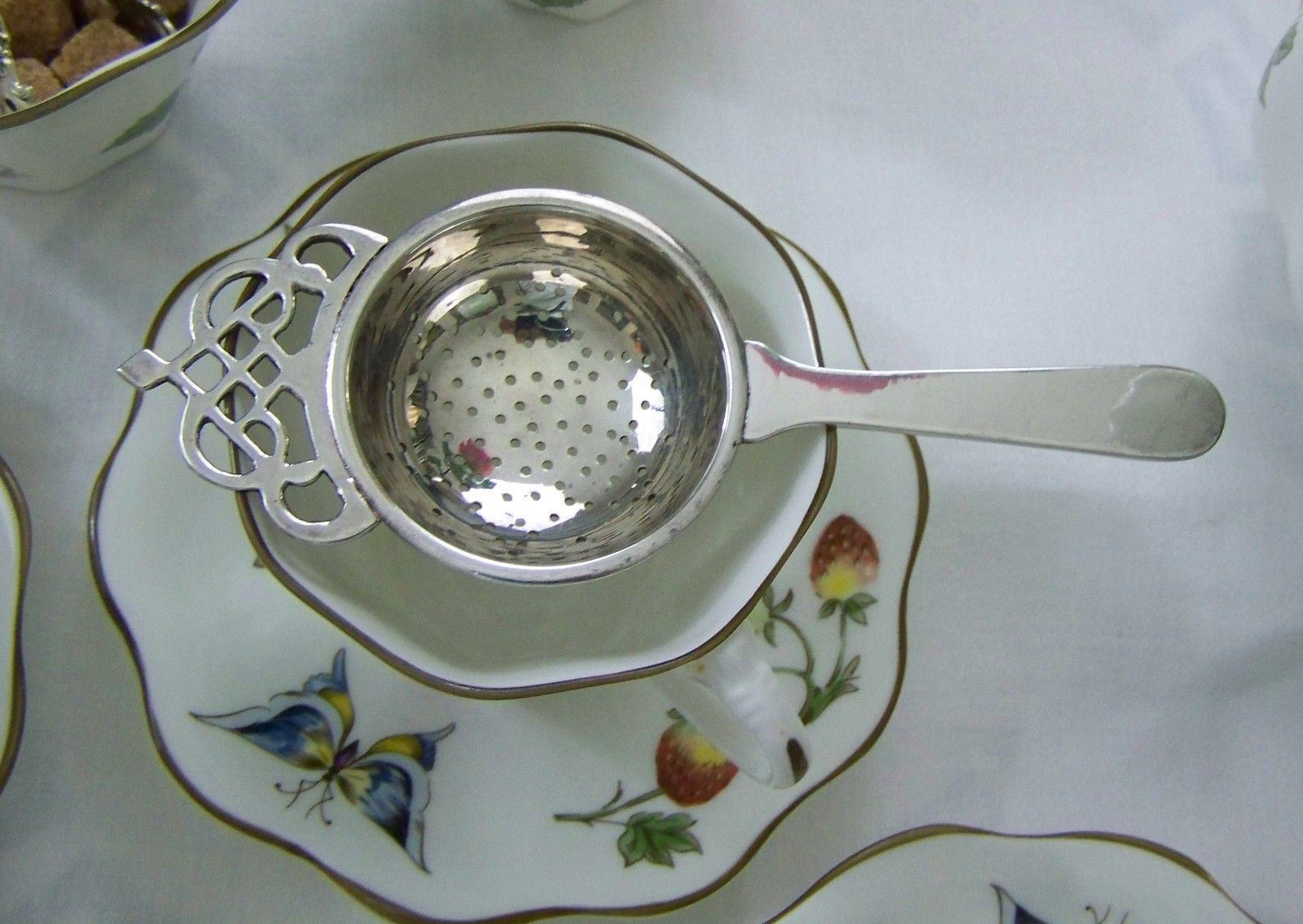 OLD SILVER HOTEL ? GRAND TEA SERVICE ITEM OVER THE CUP STRAINER ...