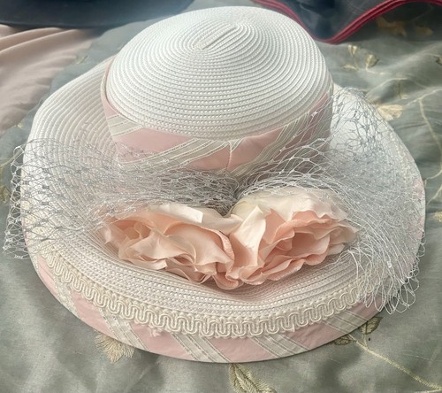 Vintage Whittall & Shon Straw Hat Style#351 With Pink And Sliver Trim ...