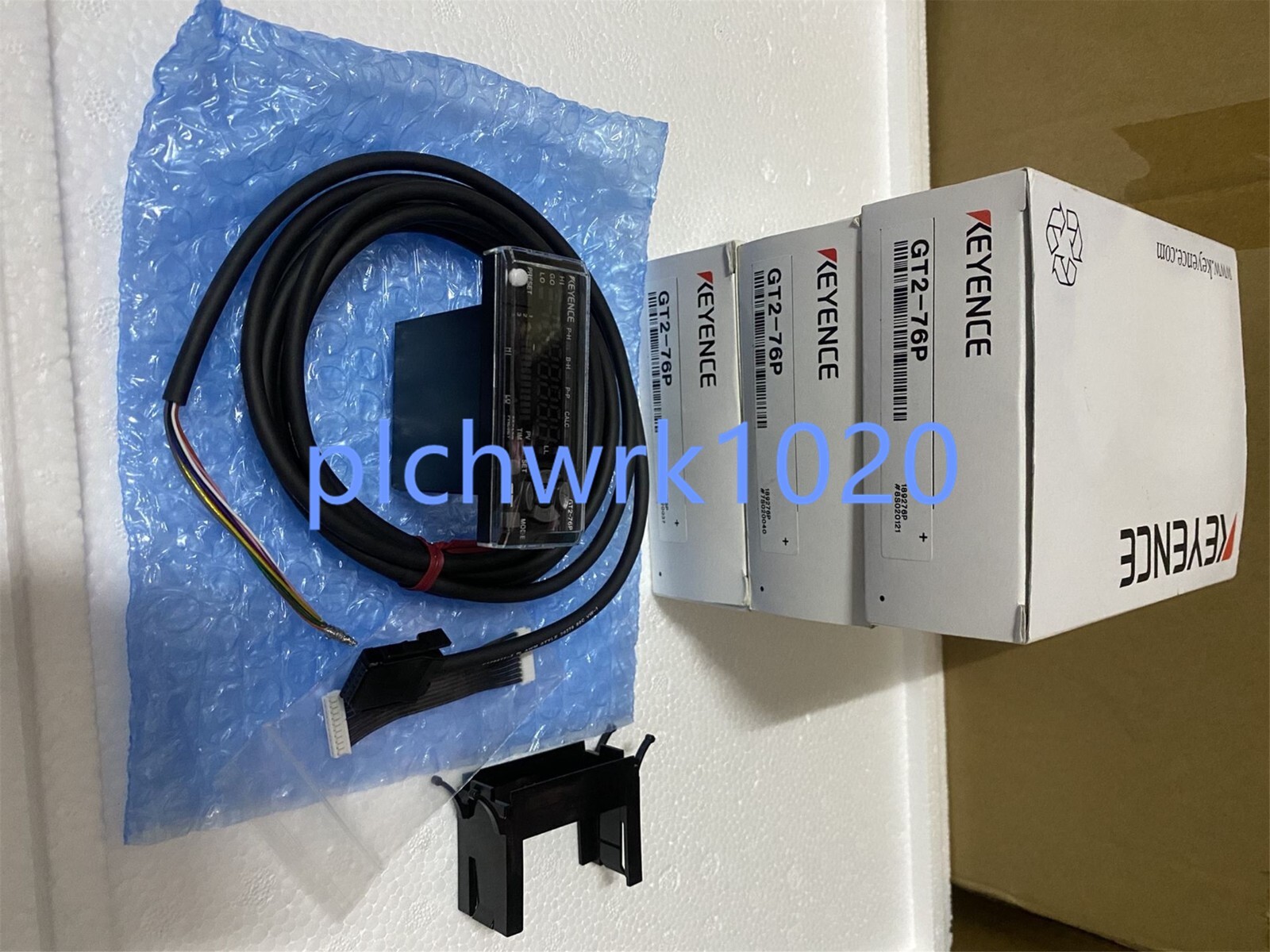 1 PCS NEW IN BOX KEYENCE contact digital sensor GT2-76P | eBay