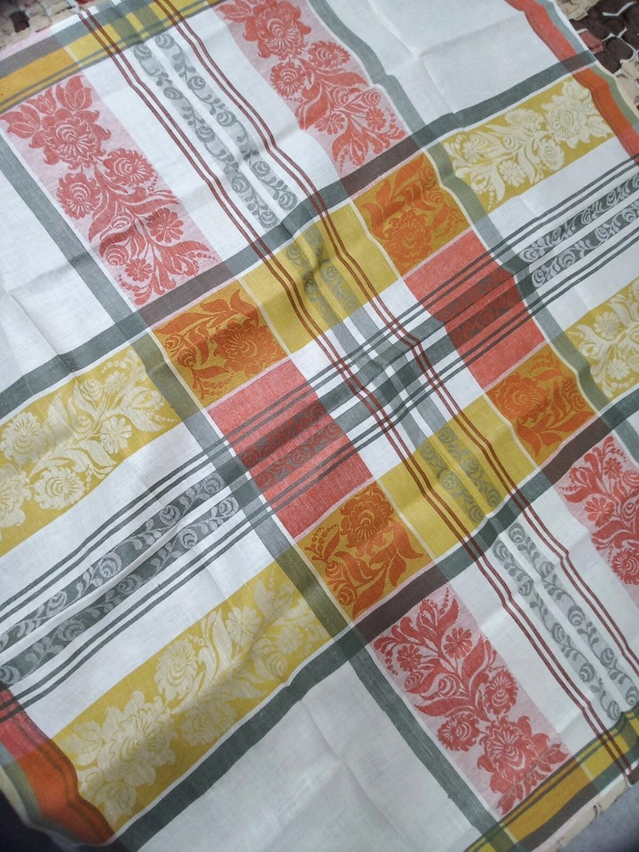 Vintage Soviet Tablecloth Linen Tablecloth from the USSR 150 cm x 150 ...