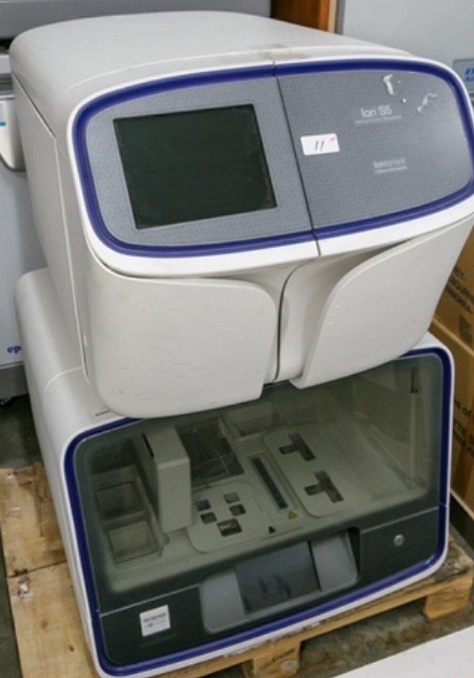 Thermo Fisher Ion Torrent S5 Sequencer & Ion Chef System 1 set | eBay