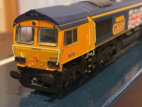Hattons Class 66 66705 in GBRf livery with Union Flag 'Golden Jubilee ...
