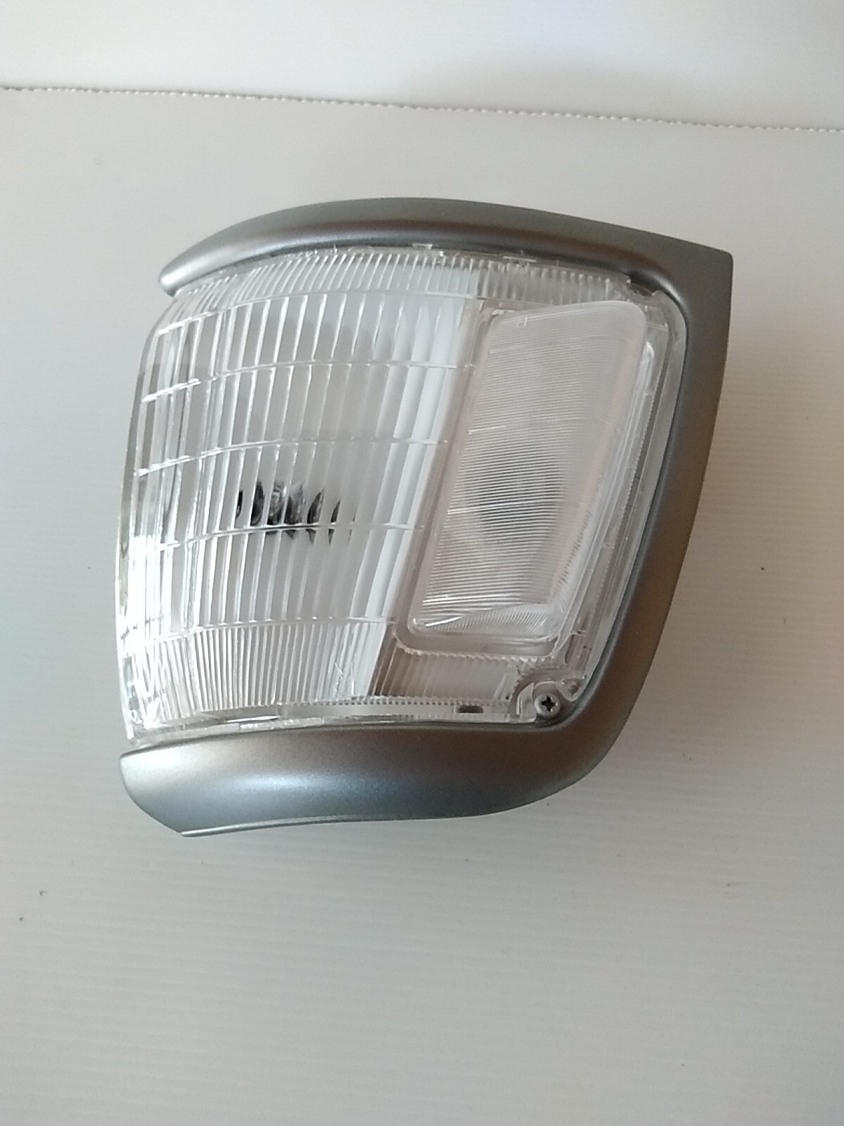 1989-1991 TY Hi-Lux Right Hand Corner Lamp Assembly - Brand New | eBay