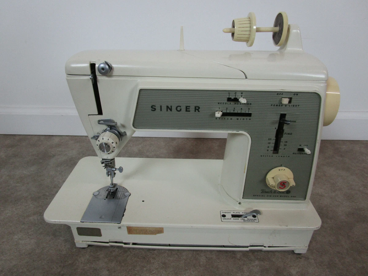 Singer 8 Stitch Sewing Machine