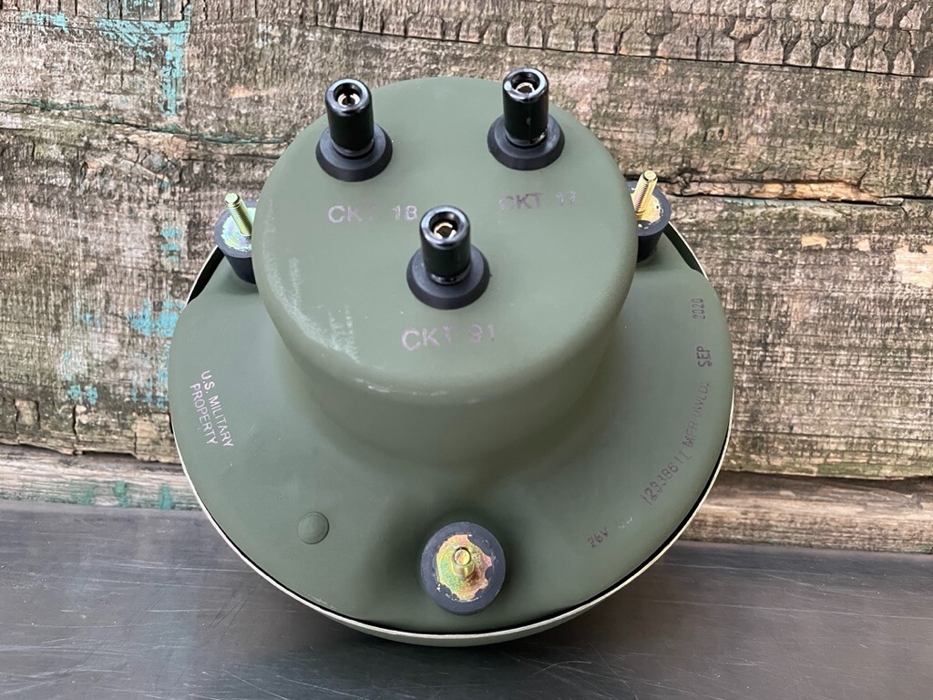 HMMWV M998 HEADLIGHT ASSEMBLY w/ Bucket 24/28V 12338611, 5591170 ...