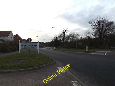 Photo 12x8 Entering Worlingham on Lowestoft Road Beccles At the ...