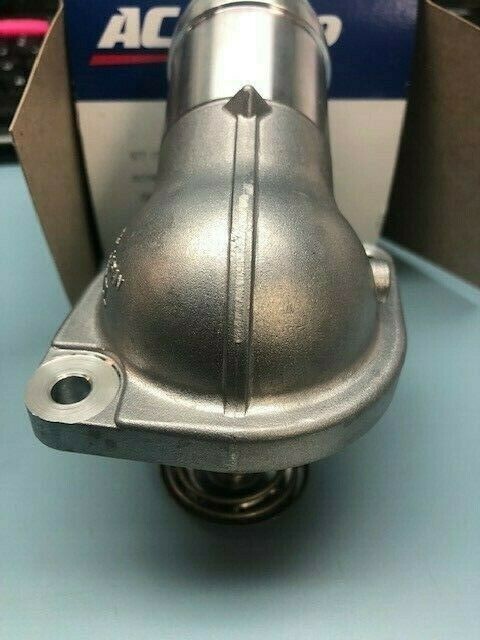 New Genuine GM 12600172 Engine Coolant Thermostat/Water Inlet Assembly ...