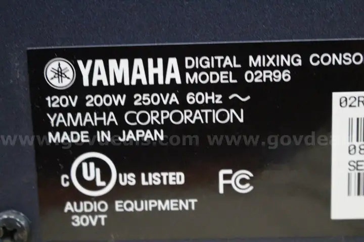 Yamaha 02R96 VCM Digital Mixing Console with Display and more | eBay