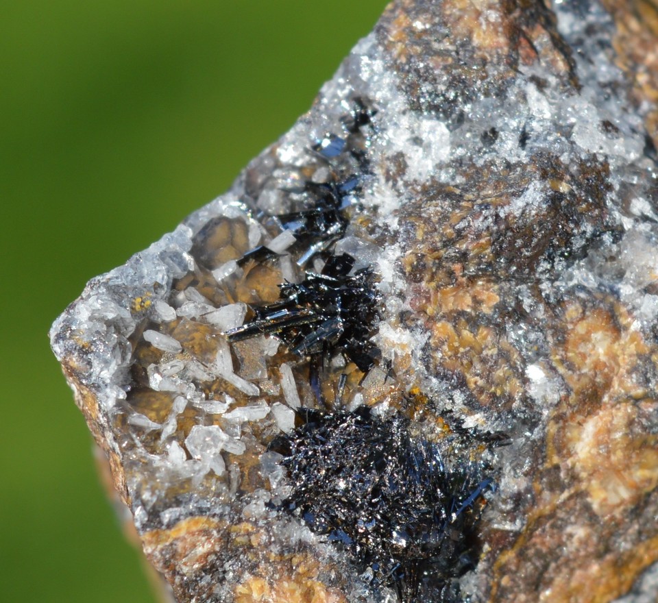 Goethite 74 Grammi - Le Redoutières Miniere, Chaillac, Indre, Francia ...