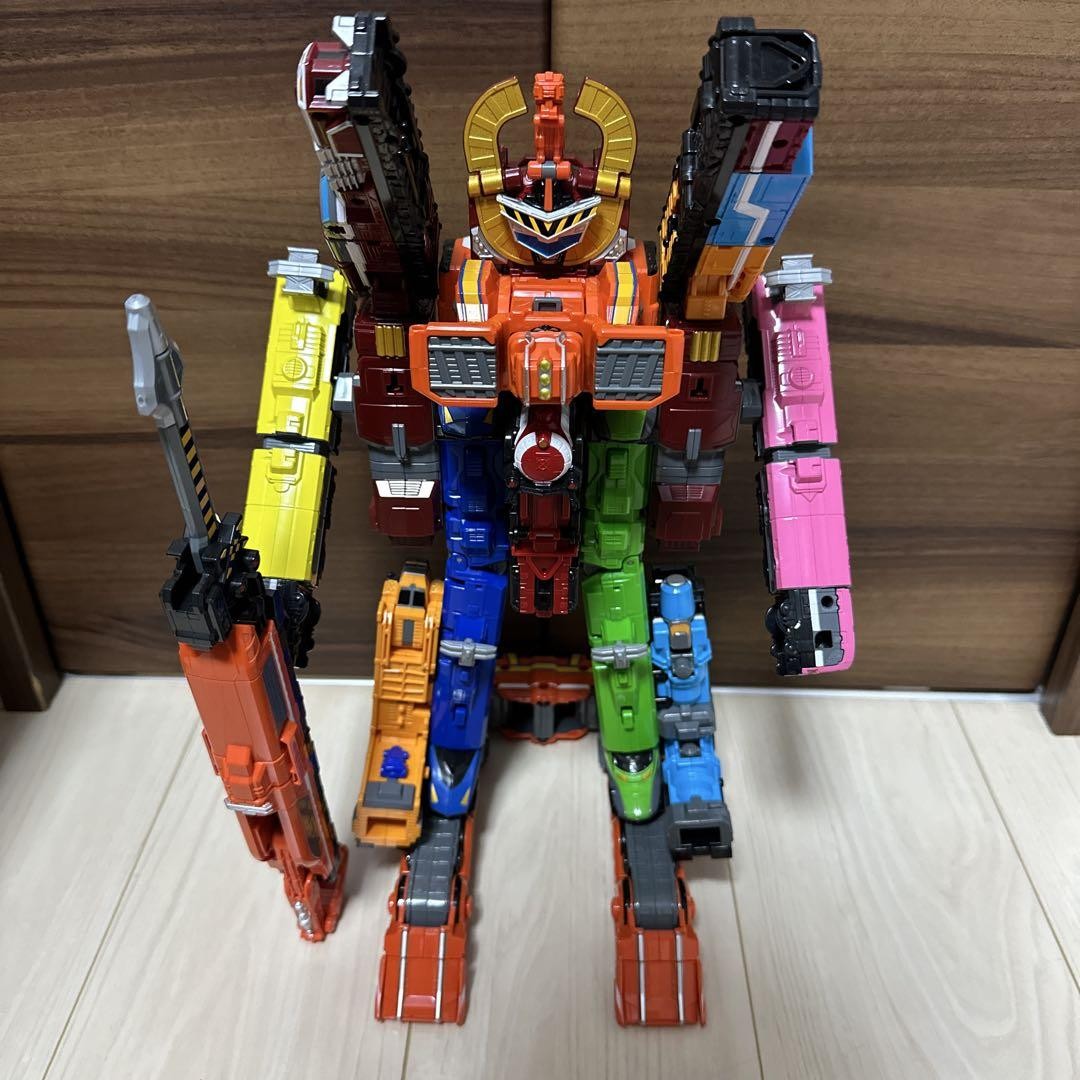 Ressha Sentai ToQger Cho ToQ Oh DX Mecha Bandai Super Sentai Tokkyuger ...