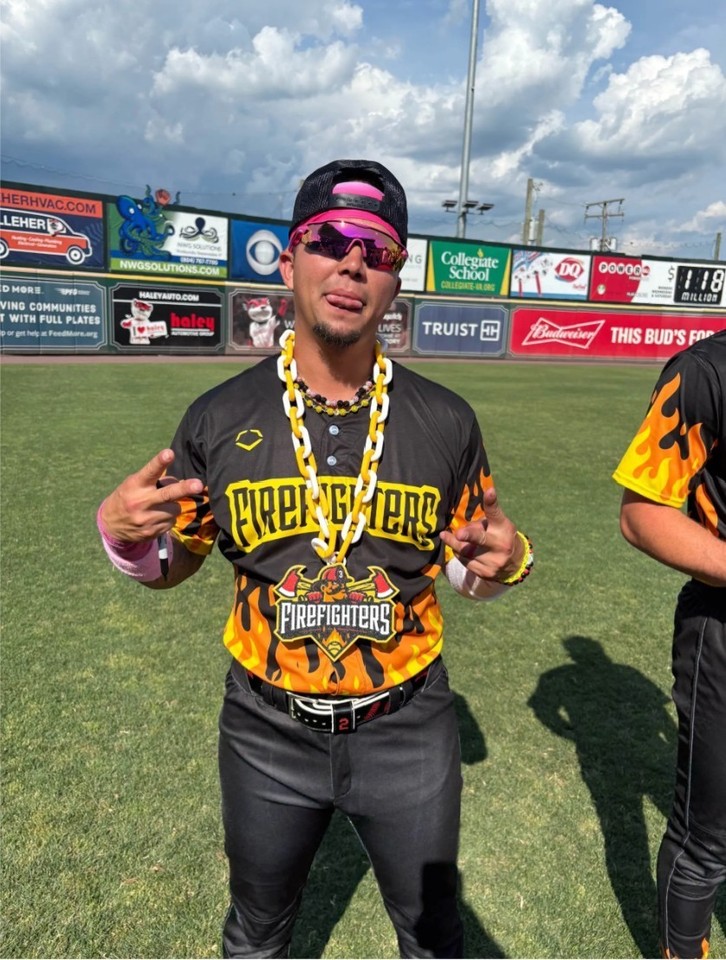 Savannah Bananas!! Oversized Chains! 3D Print | eBay