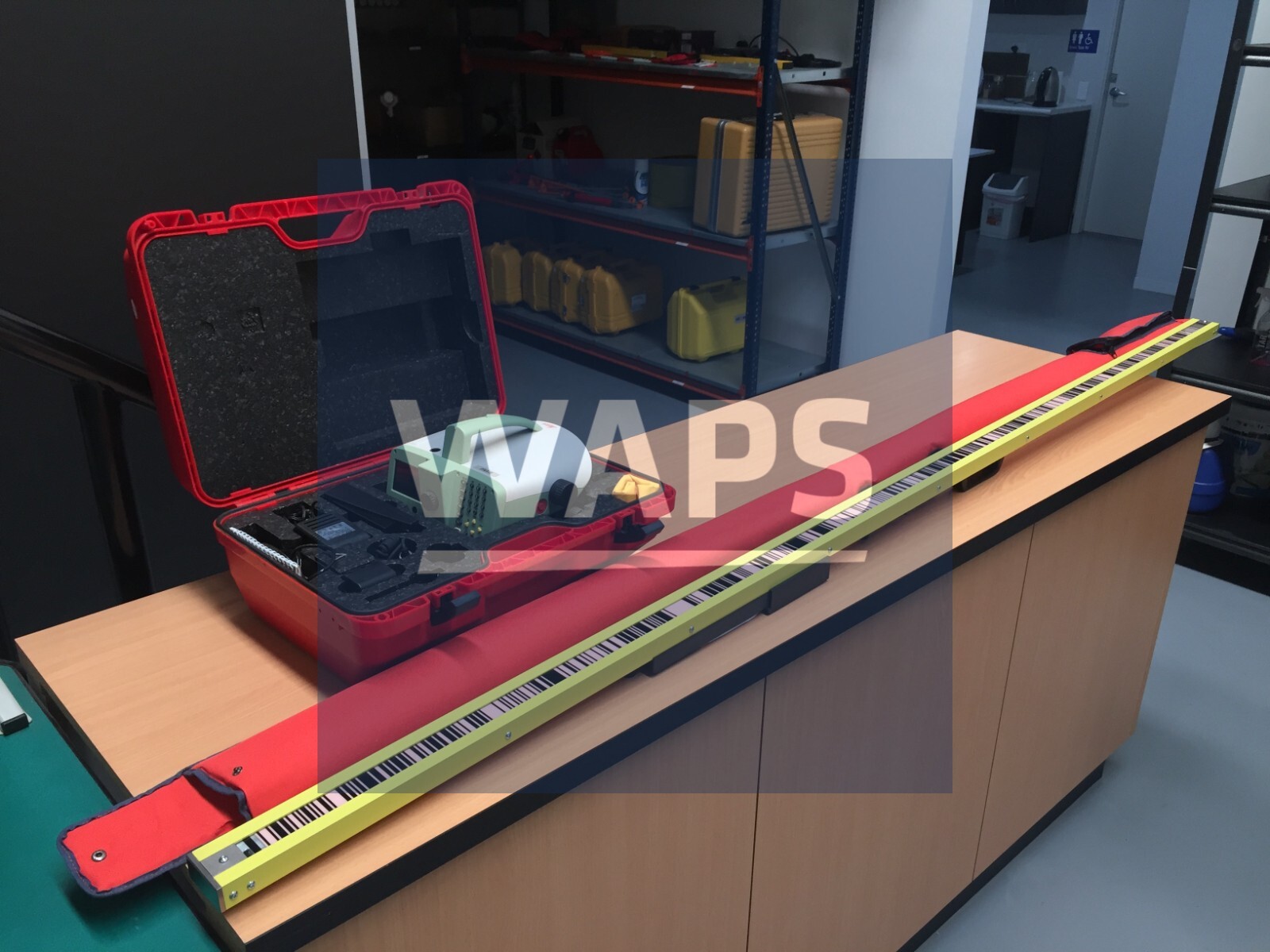 Leica DNA10 (0.9mm Precision) Automatic Digital Level with Nedo ...