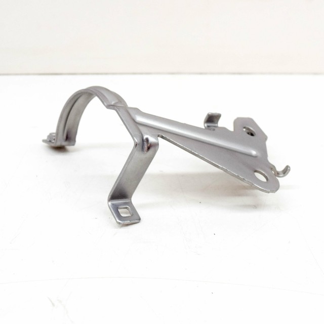 MERCEDES-BENZ C Coupe C205 Water Pump Holder A2055016020 2015 GENUINE ...