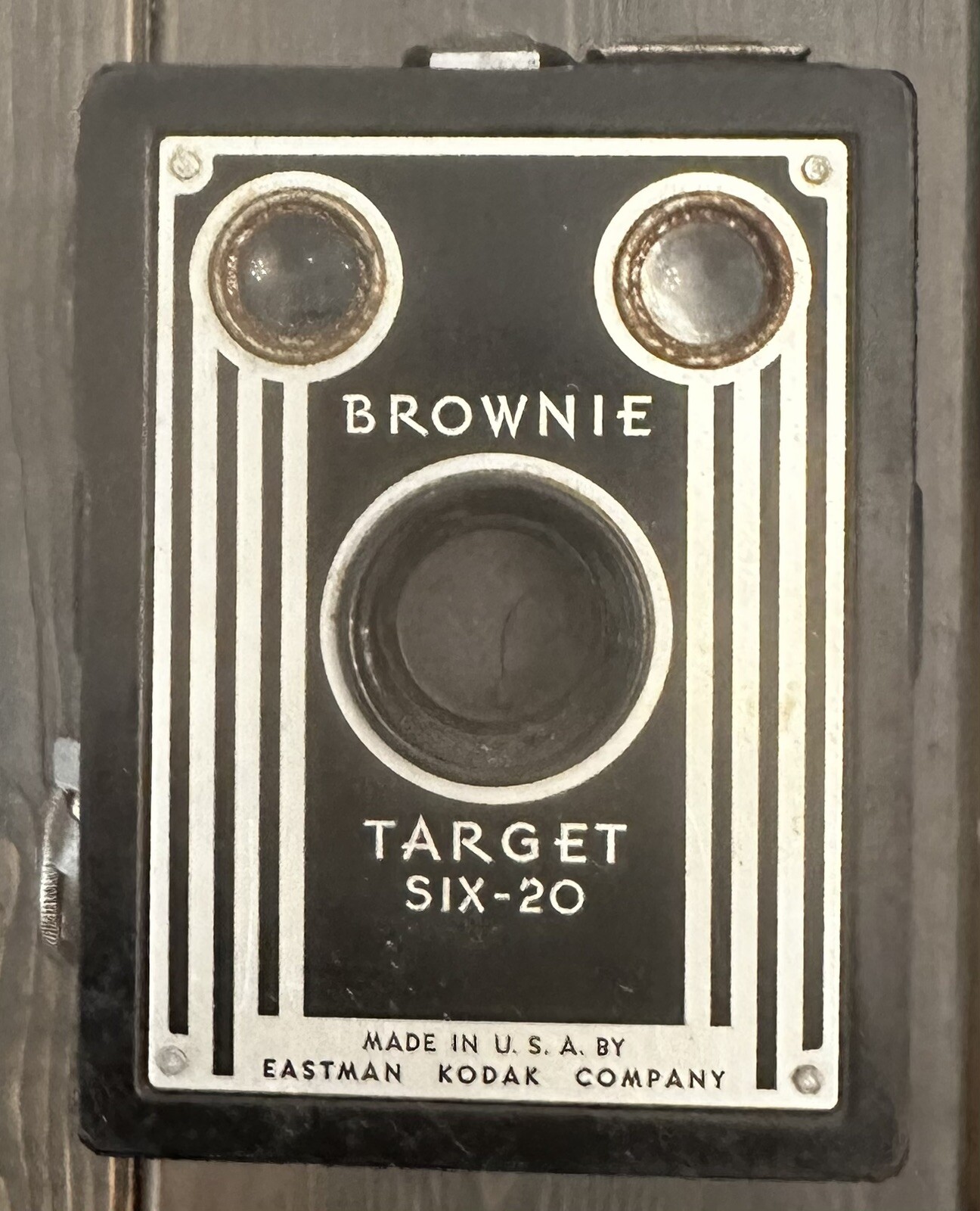Brownie Target Six-16 Art Deco Box Camera - Eastman Kodak USA - 1940s ...